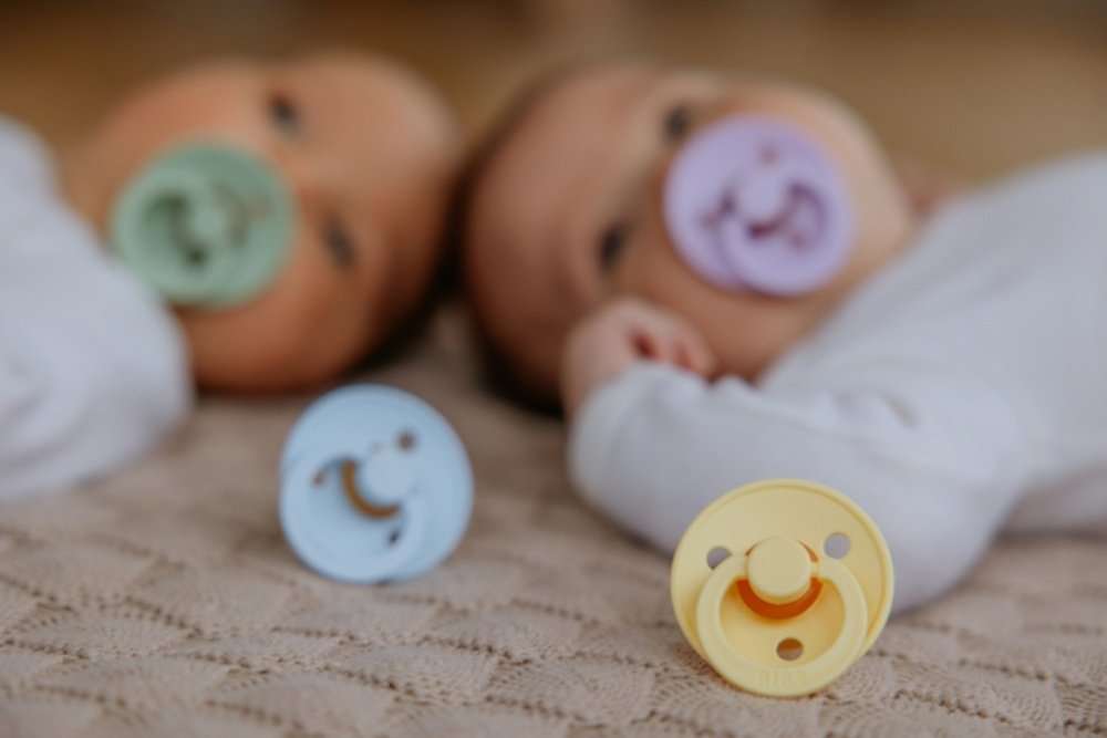 ¿Cuáles son los mejores chupones para bebés? Aprende a elegir el ...